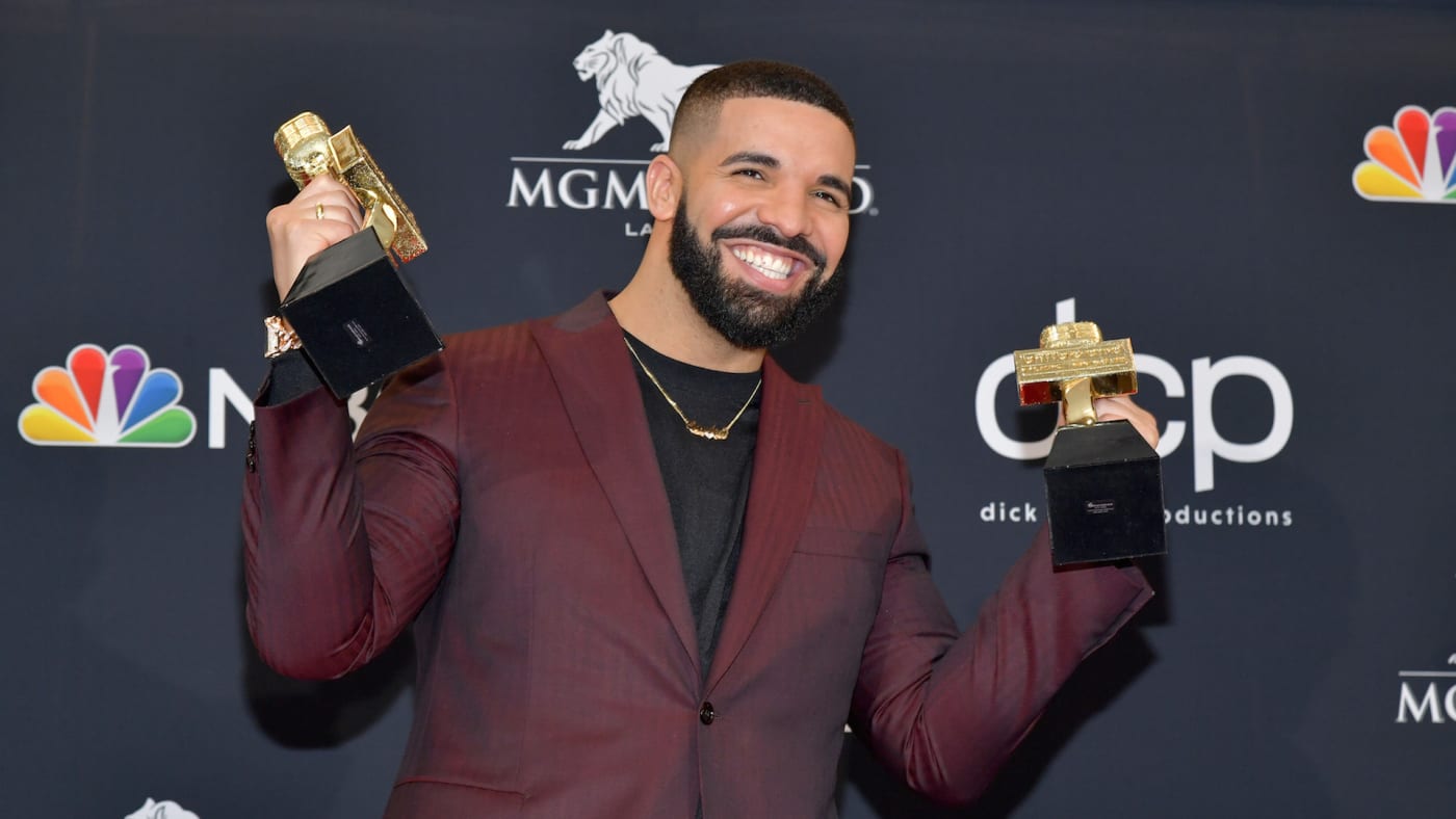 Drake Is The First Artist In History To Earn 50 Billion Streams On