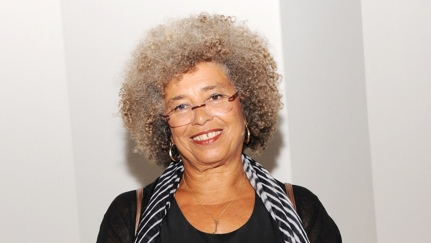 Angela Davis Receives Fred L. Shuttlesworth Award | Complex