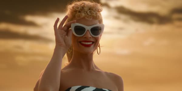 Watch the First Teaser Trailer for ‘Barbie’ Starring Margot Robbie ...