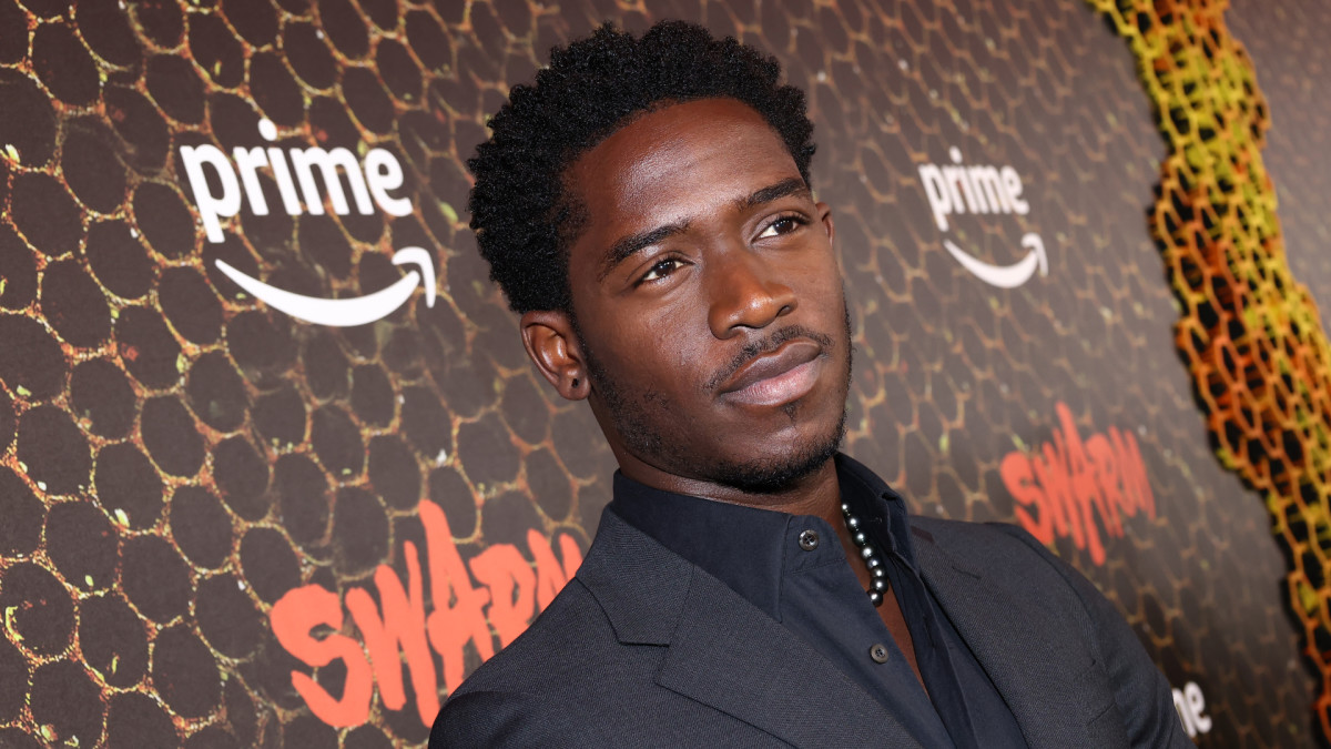 Damson Idris to Star Alongside Brad Pitt in Formula 1 Movie From Apple ...