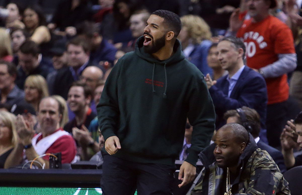 Drake Could Dethrone Himself at No. 1 Next Week | Complex