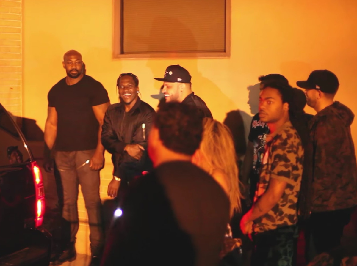 Watch a Rapper Impress Pusha T with His Freestyle Outside of a Club ...