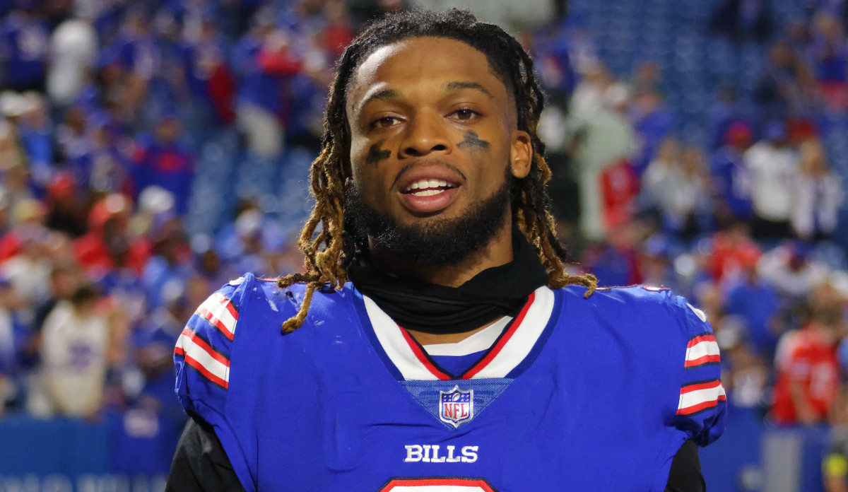 Damar Hamlin Discharged From Cincinnati Hospital, Returnuing to Buffalo ... Damar Hamlin Discharged From Cincinnati Hospital, Returnuing to Buffalo ...