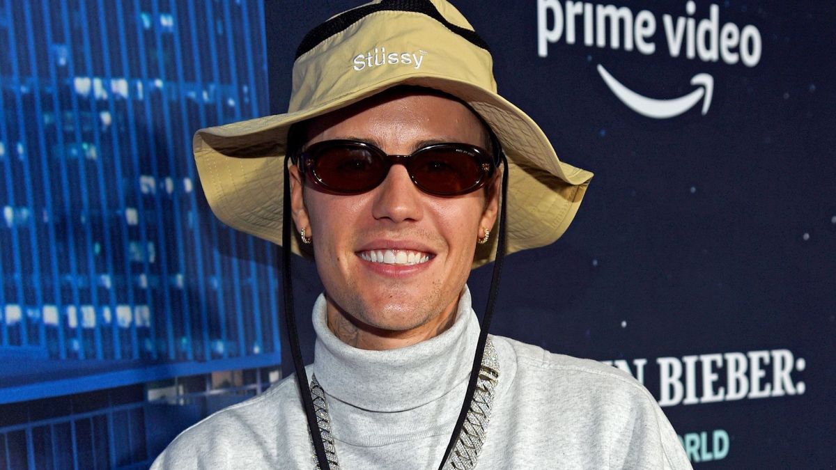 Justin Bieber Seemingly Falls for Tom Cruise Deepfake, Jokes About ...