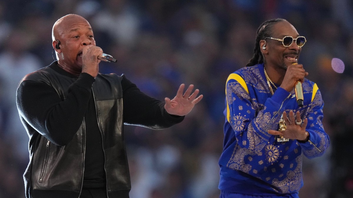 Snoop Dogg Working With Dr. Dre on ‘Missionary’ Album | Complex Snoop Dogg Working With Dr. Dre on ‘Missionary’ Album | Complex