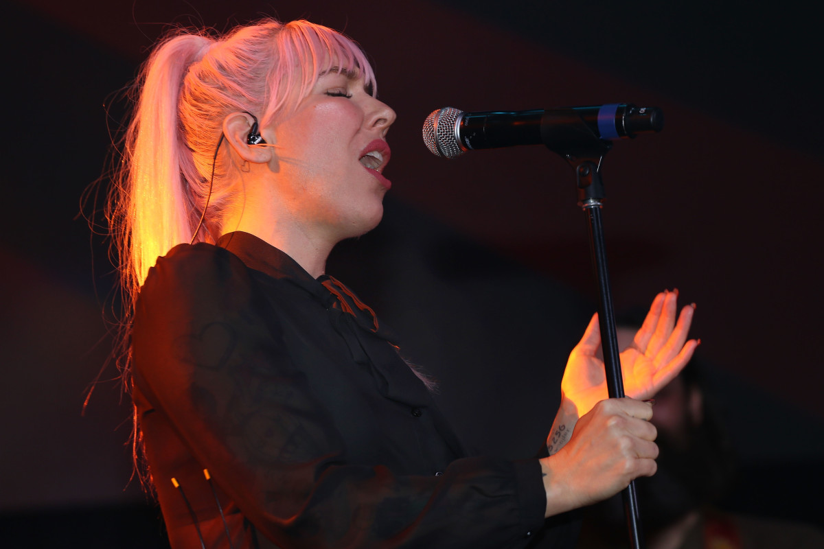 Esthero Says She’ll Donate ’808s & Heartbreak’ Publishing to BLM ...