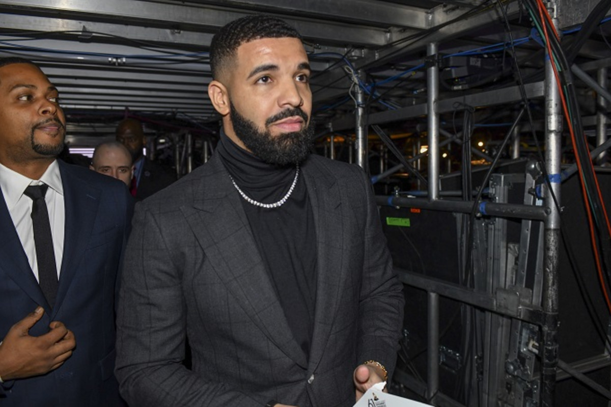 Drake Shares New Merch Ahead of ‘Assassination Vacation’ Tour | Complex Drake Shares New Merch Ahead of ‘Assassination Vacation’ Tour | Complex