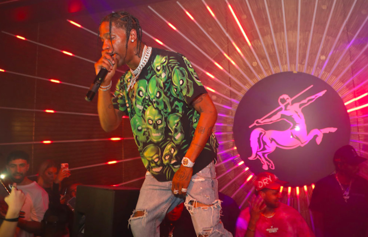Travis Scott, Kanye West, and Lil Uzi Vert Join Forces on “Watch” | Complex Travis Scott, Kanye West, and Lil Uzi Vert Join Forces on “Watch” | Complex