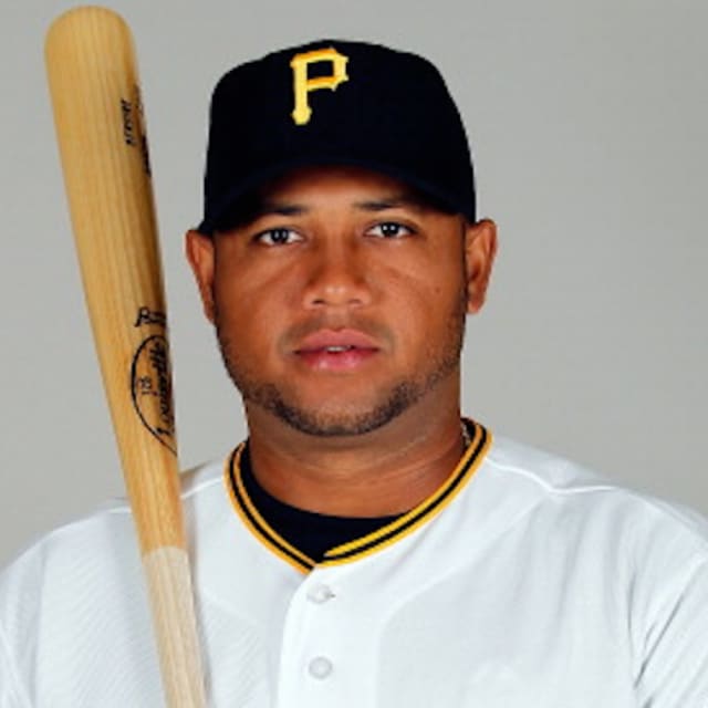 Former MLB Infielder Andy Marte Dies in Dominican Republic Car Crash ...