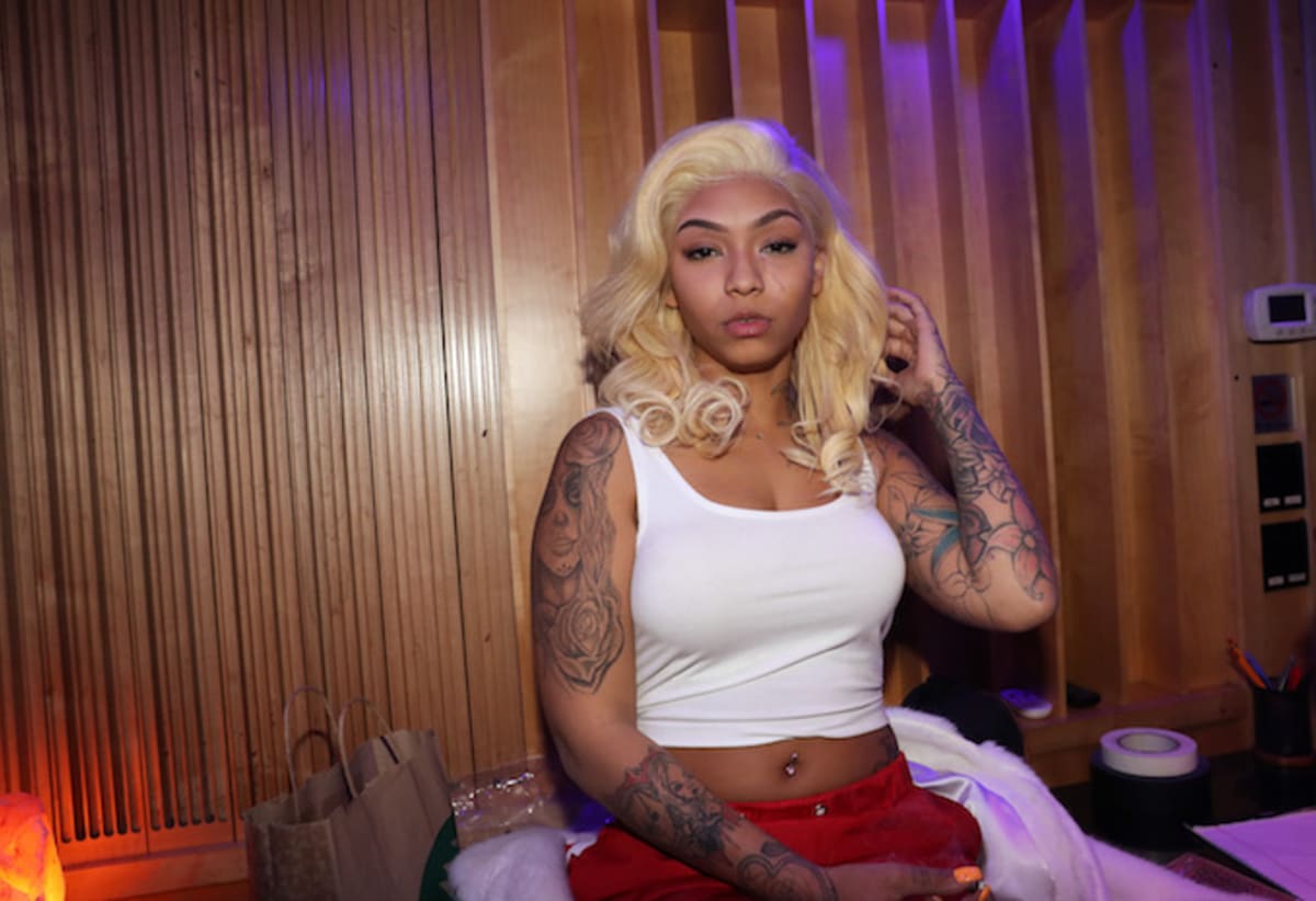 Cuban Doll, Lil Yachty, and Lil Baby Wreak Havoc in a Grocery Store for ...