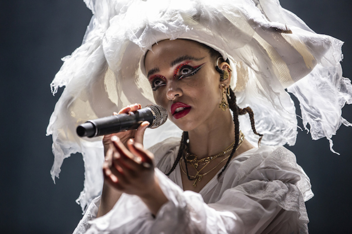 Fka Twigs Highlights Pole Dancing Training For Cellophane In New Short Film Practice Complex