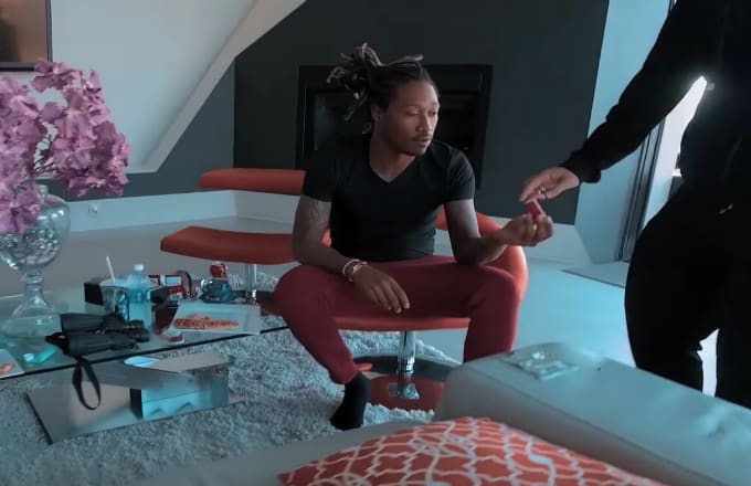 Future Mysteriously Removes Every Post From His Instagram | Complex