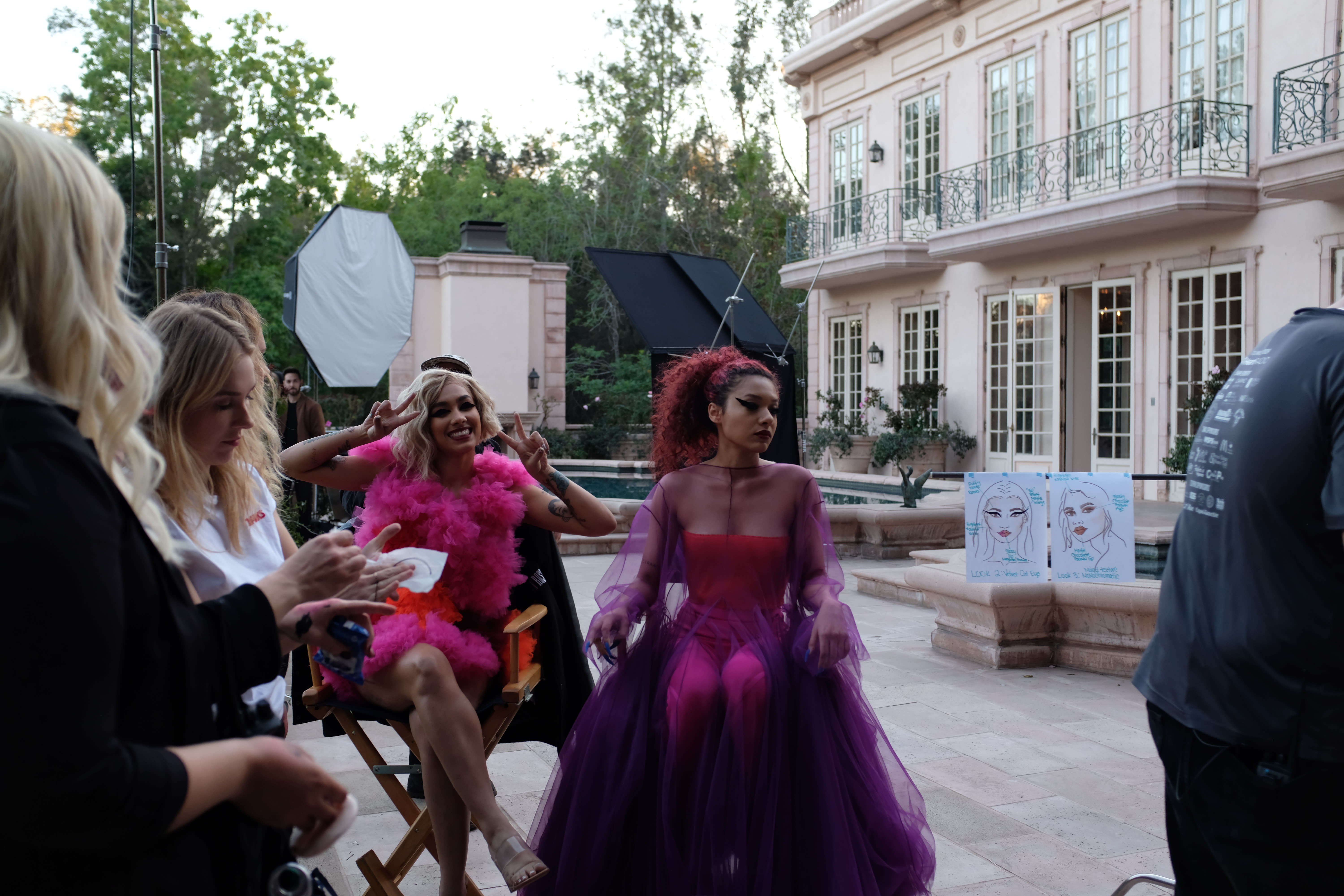 Check Out Behind the Scenes of Ceraadi's Samsung Galaxy Z Flip ...